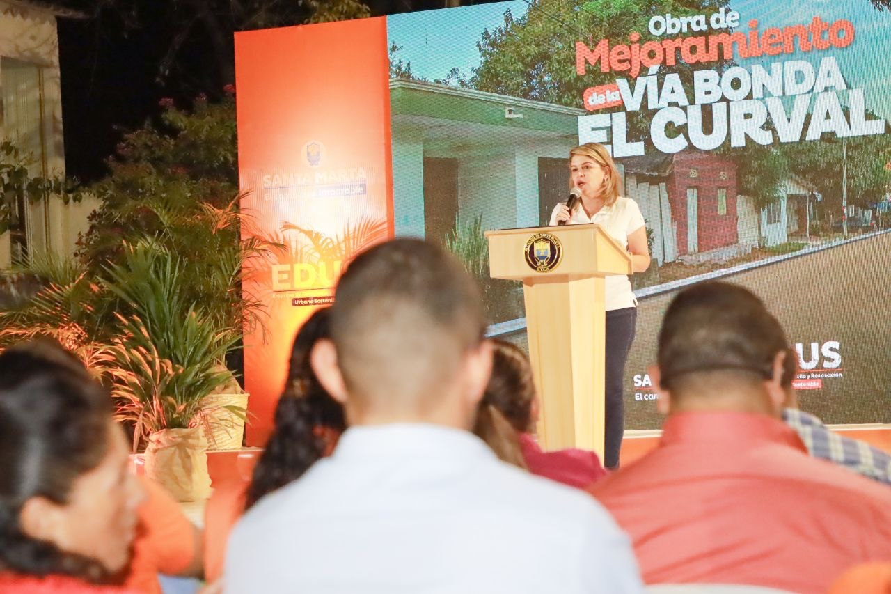 Alcaldía inicia mejoramiento de la vía de Bonda-El Curval – Deracamandaca